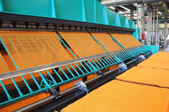 An online process for the non-stop production of sacks on KARL MAYER’s ...